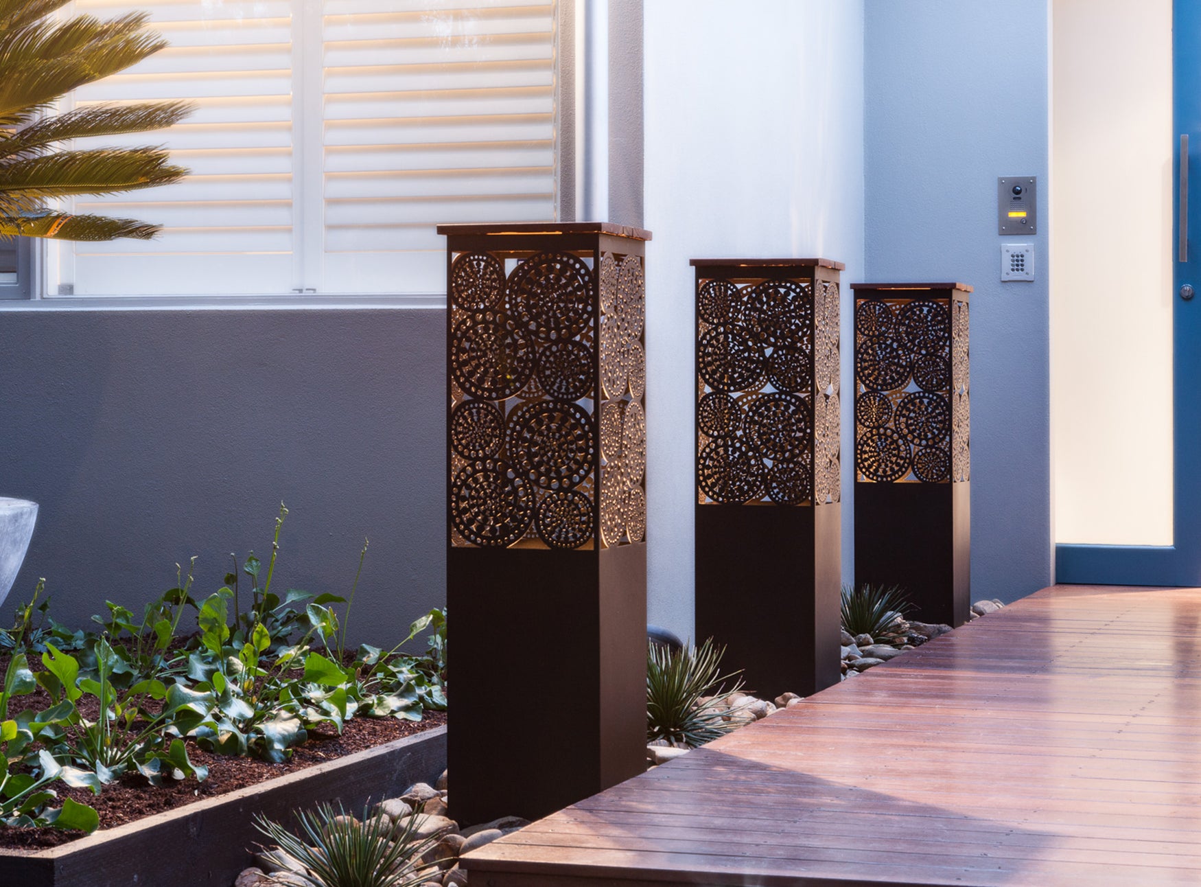 Koru Bollard | Entanglements Metal Art