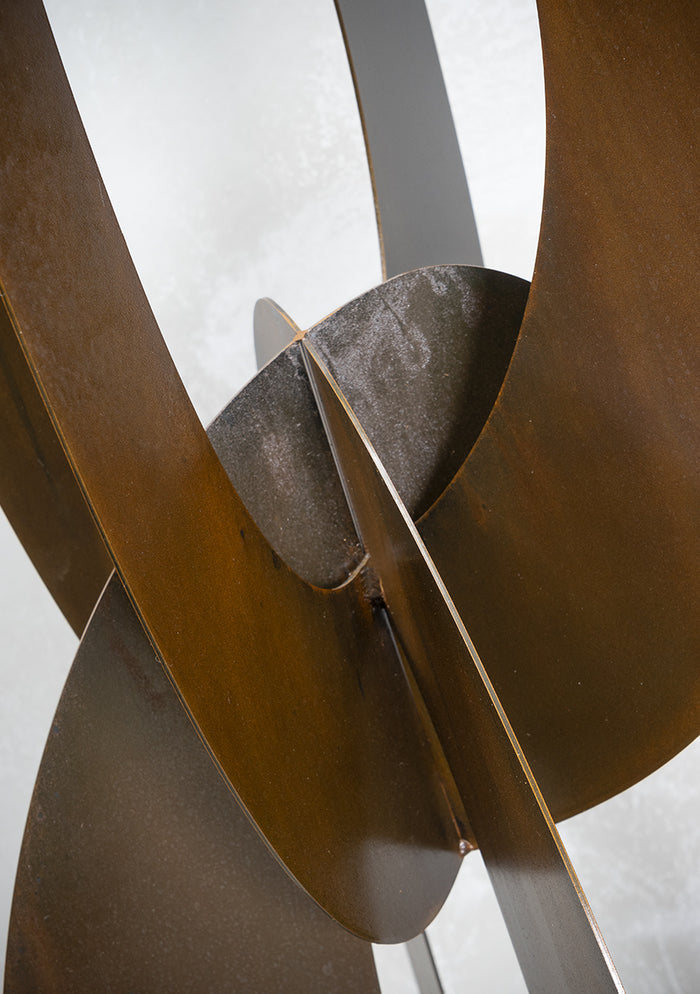 Chain Sculpture – Entanglements